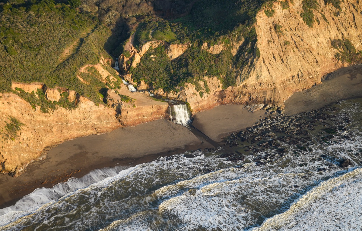 Scenic NorCal & Bay Area Coastal Tour - Seaplane Adventures